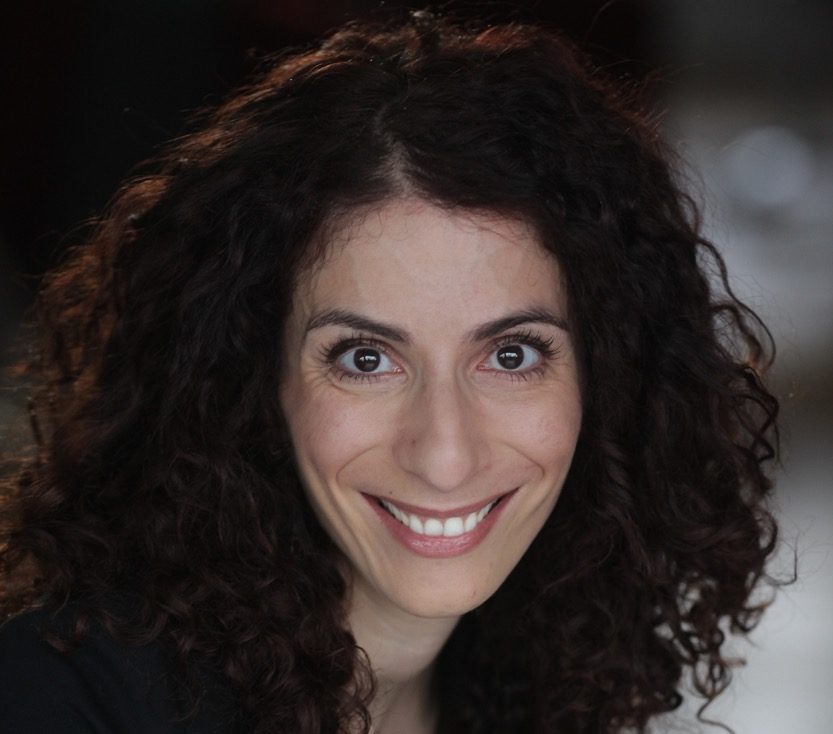 SAPHIA LARABI - People At Work